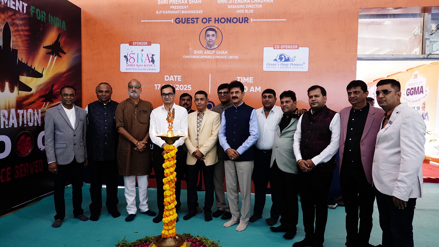 The Gujarat Garment Manufacturers Association organizes a national ...