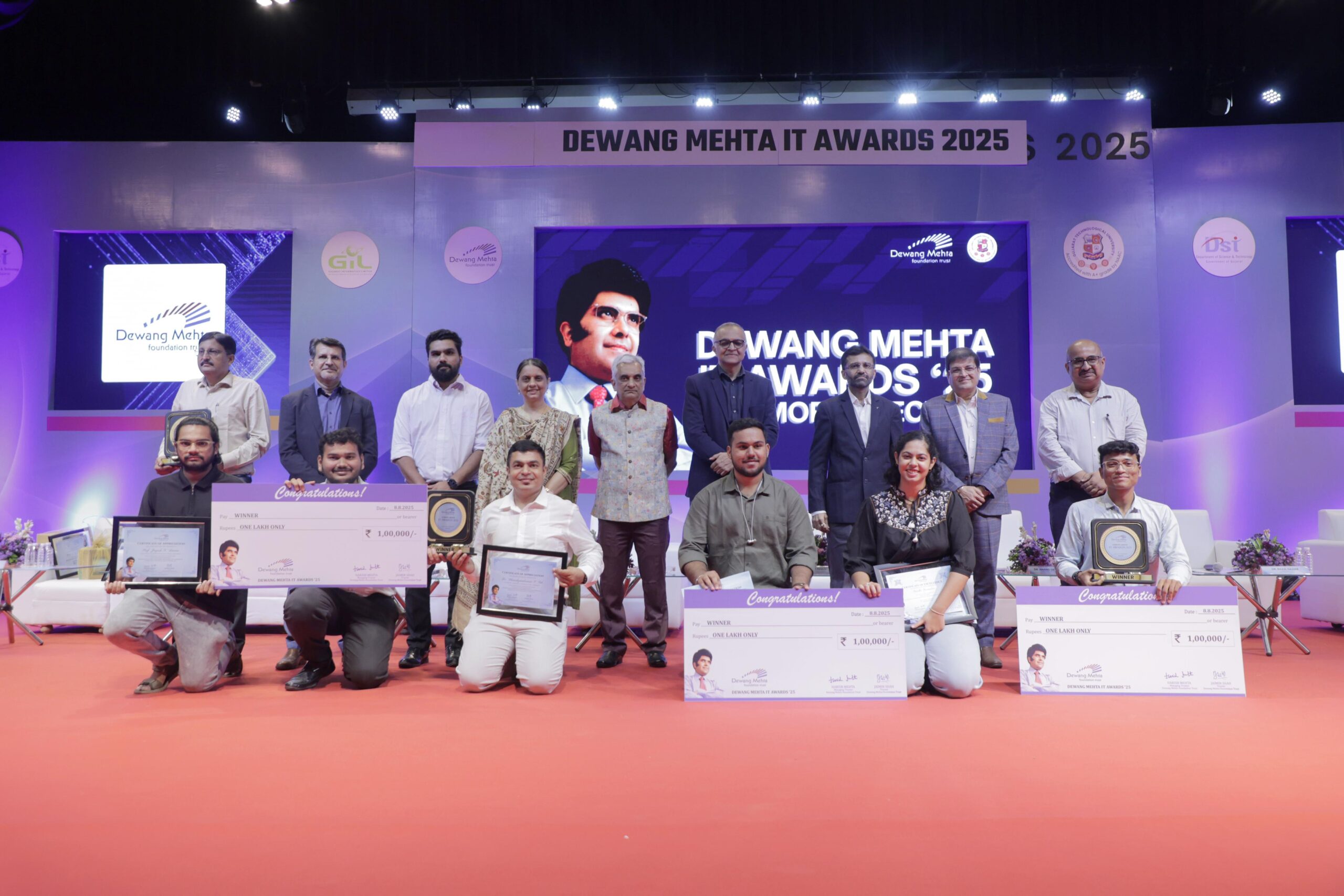 Ahmedabad Hosts ‘Dewang Mehta IT Awards 2025’ and ‘Maverick Effect AI ...